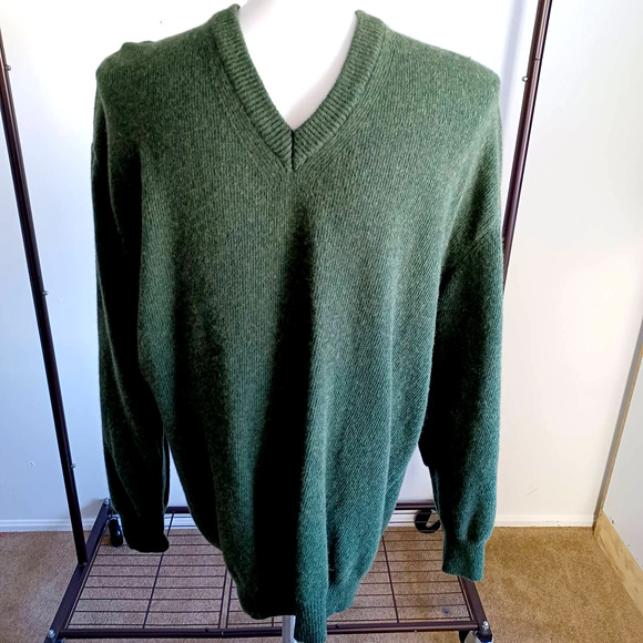 Cambridge Classics | Sweaters | Vintage Cambridge Classics Wool Sweater ...